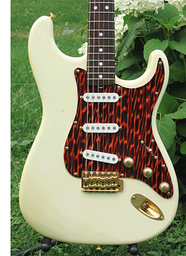 The 1980-1983 Fender "STRAT" - StratCollector